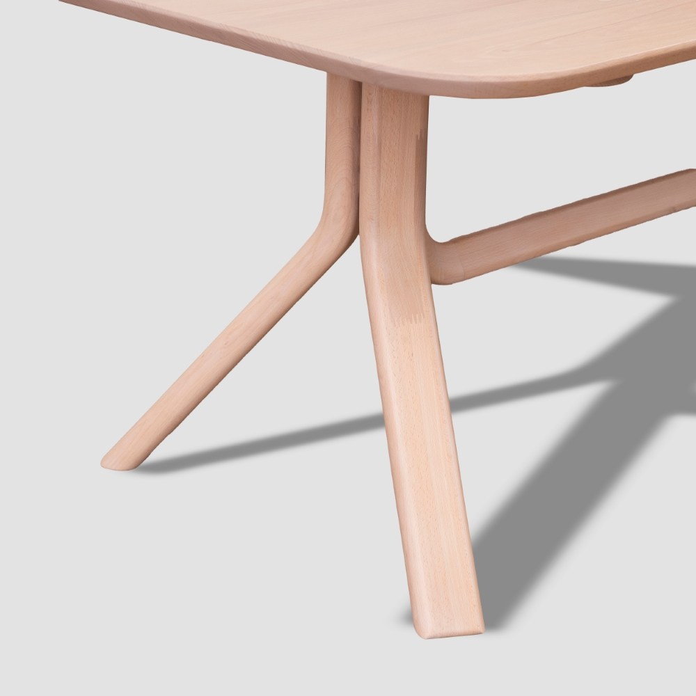 PODIUM Flex 曲木餐桌 210 cm 淺木｜HOLA 和樂家居｜HOLA 和樂家居