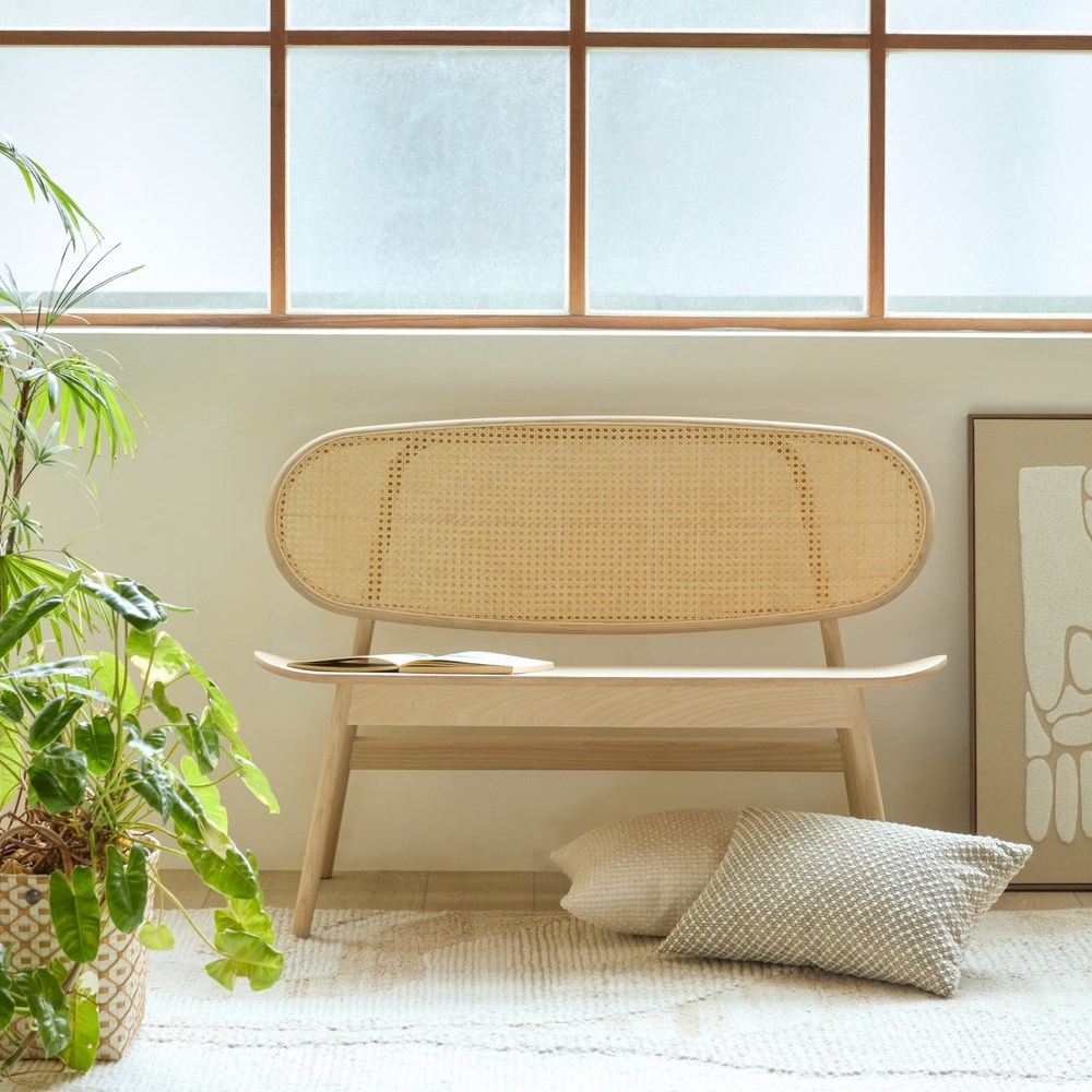 PODIUM Cane 椅背型長凳 淺梣木｜HOLA 和樂家居｜HOLA 和樂家居